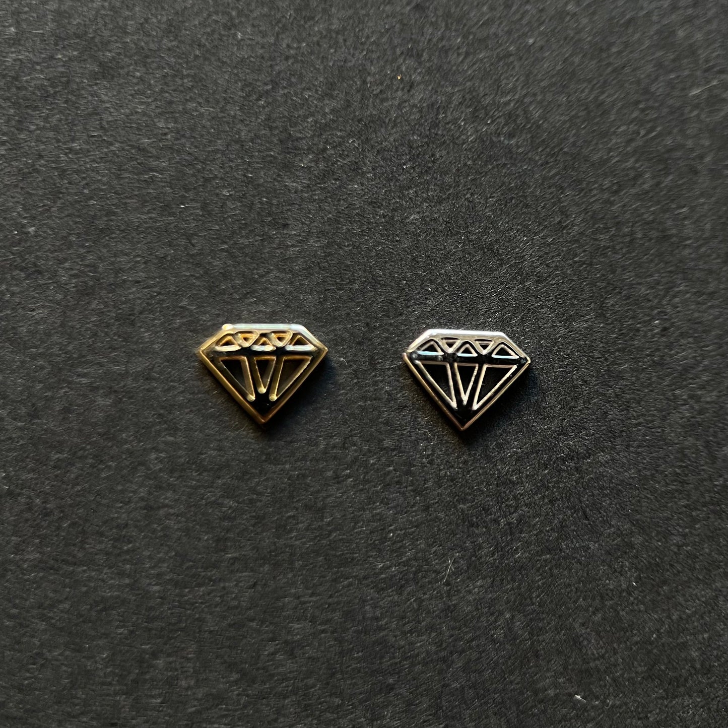 Pieza de oro 18k Diamond – Amy Beauty Studio